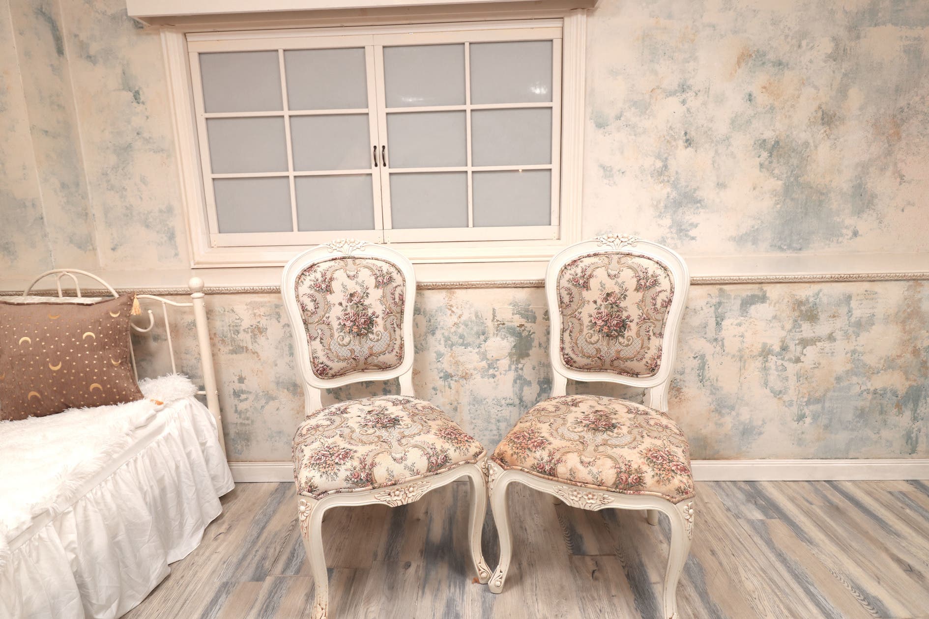 新宿駅徒歩5分｜クリスマス✨撮影会✨ポートレート✨コスプレ✨SNS映え✨推し活に✨可愛い撮影に最適💖24Hの写真25