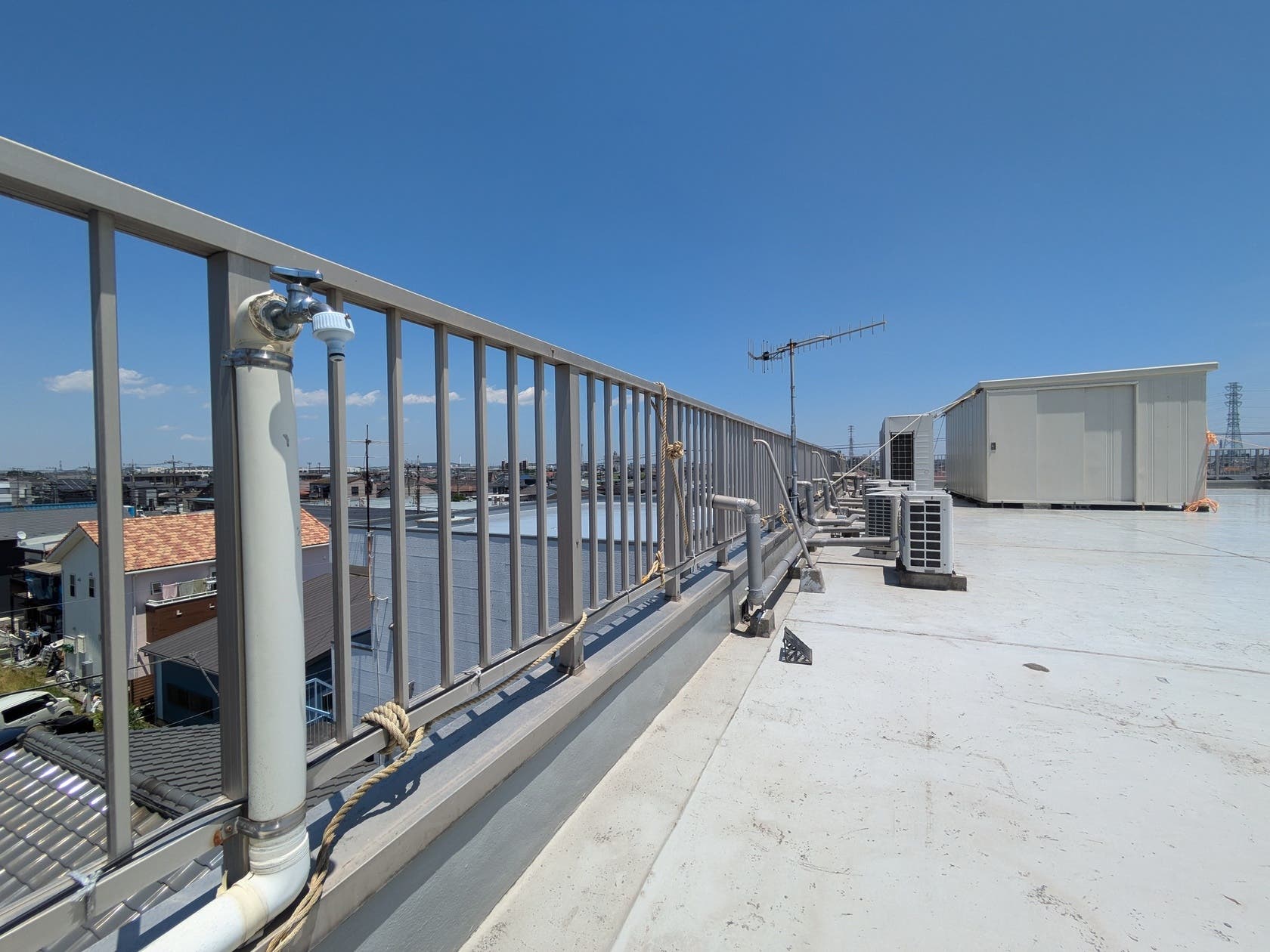 【富士山と丹沢大山】が一望できる。開放感あるロケーションの屋上レンタルスペースです。の写真8