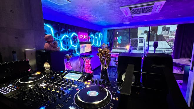 音楽と空間が融合する、可愛的サイバーパンクの写真2