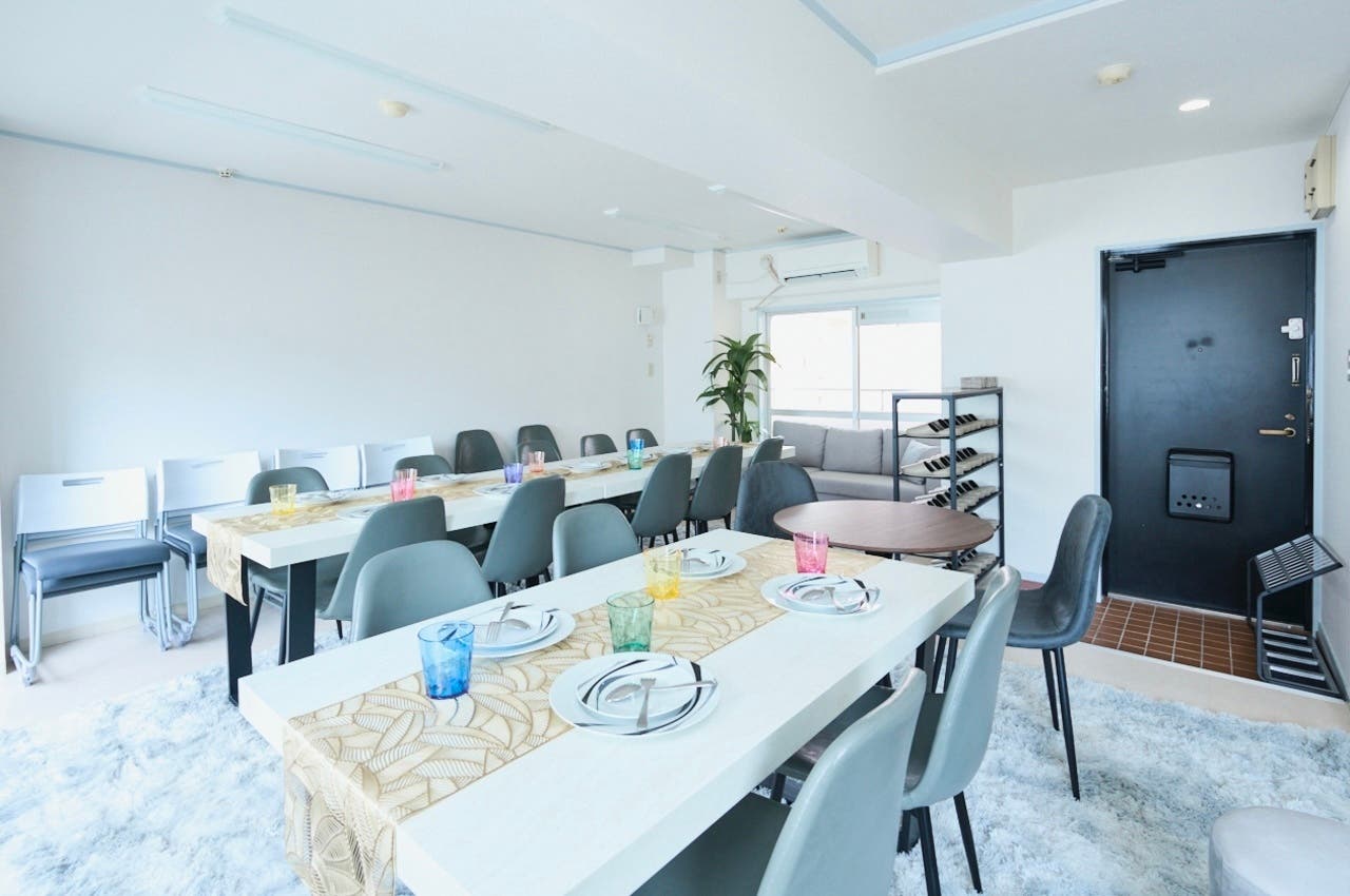 【駅徒歩6分　ゴミ捨て無料】✨30名着席🛋️120㌅スクリーン🏔️Wi-Fi🛜パーティ🎊女子会👗ママ会👶会議💻打ち上げ🍺の写真11