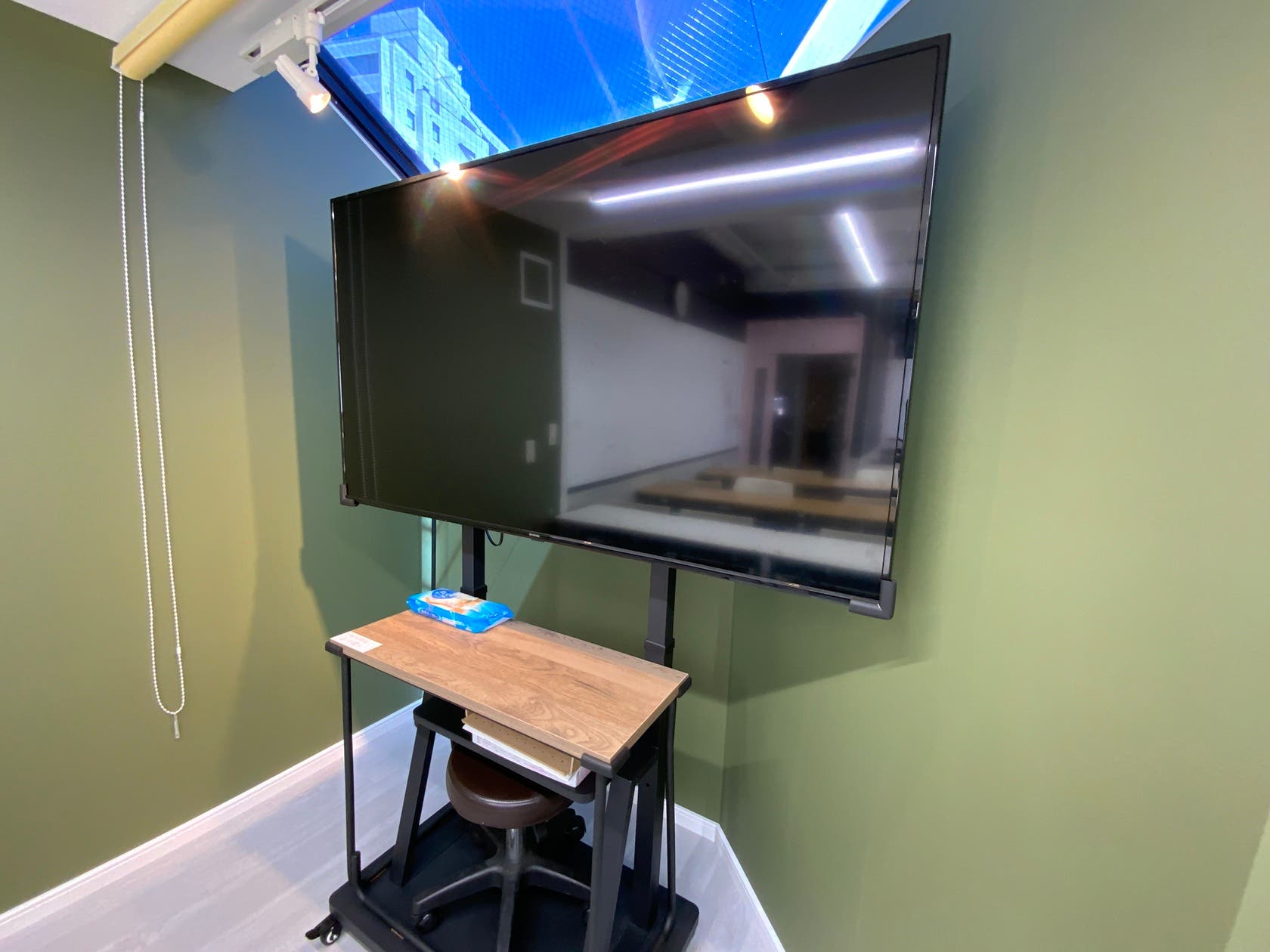 清潔第一【最大30名】０１ルーム　仙台駅歩いて8分！会議、ミーティング、ワークショップなど最適22名♪勉強女子会の写真22