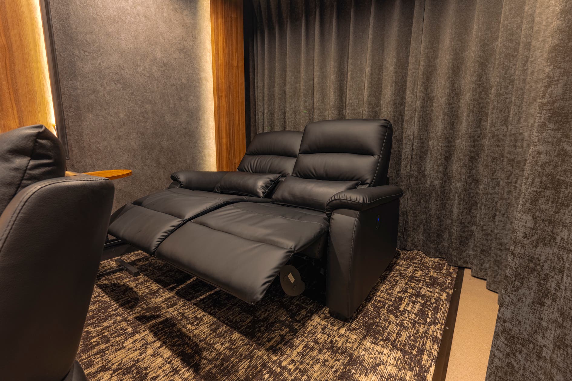 スペモシネマ✨クリスマス🎄歓送迎会🎊映画鑑賞🎞プロジェクター🎥デート💓555_SpemoCINEMA新橋2ndの写真8