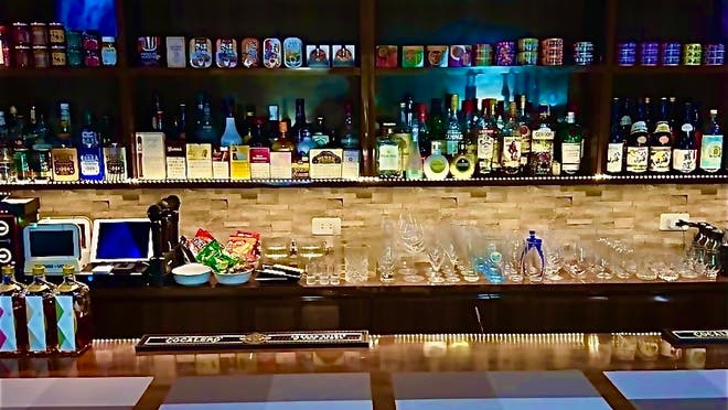栄・女子大|貸切BAR🍸カラオケ無料🎤飲食持込OK|二次会・誕生日会・パーティーの写真3