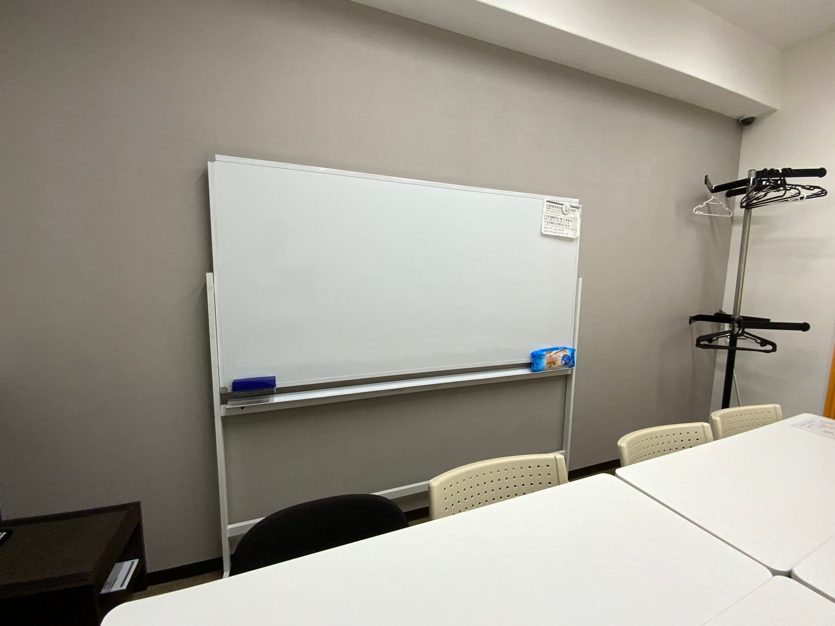 06部屋キャンペーン仙台駅徒歩5分！ セミナー、会議、学習多様な利用可！ホワイトボード有り♪リモートワークの写真8