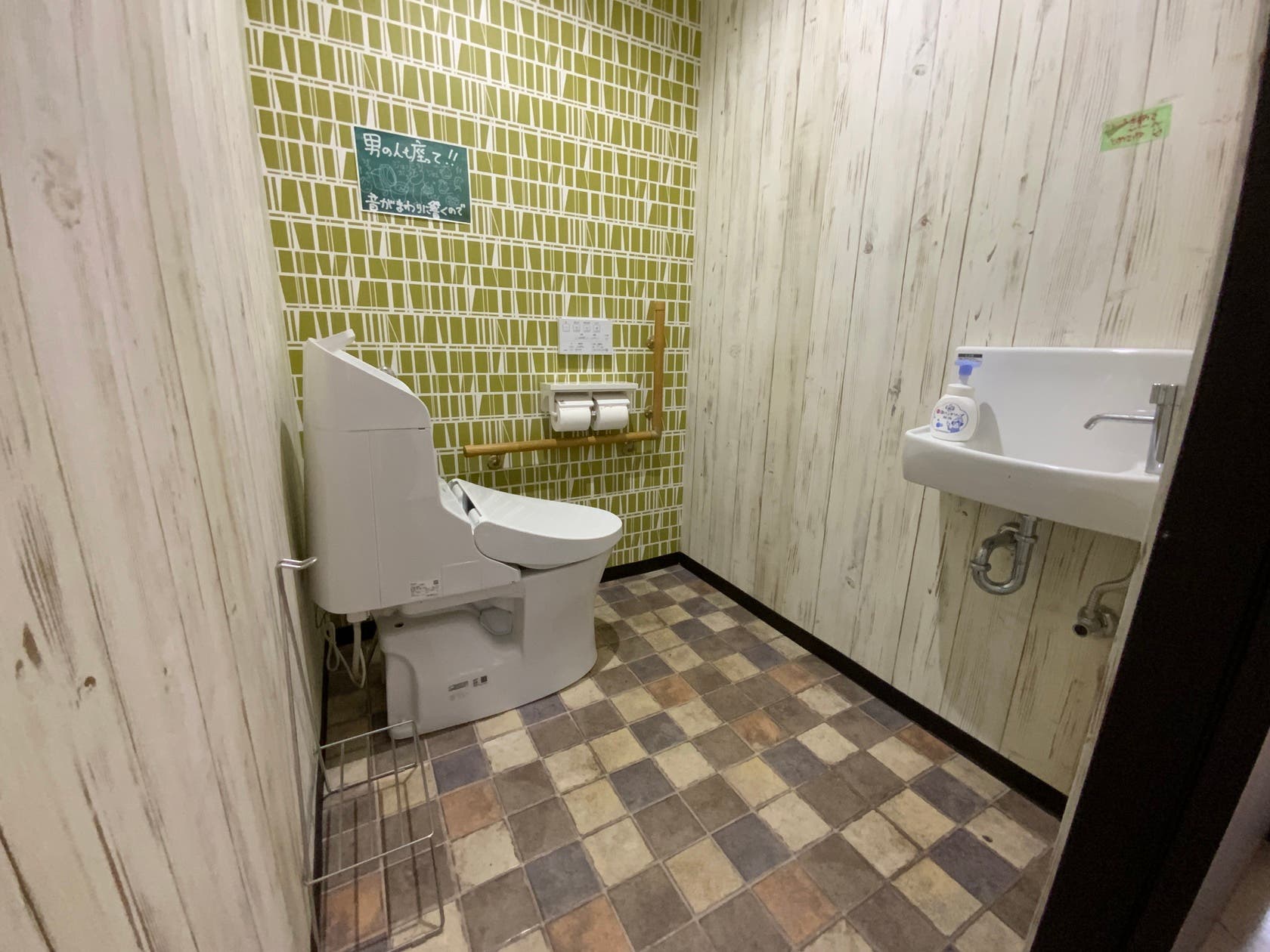 06部屋キャンペーン仙台駅徒歩5分！ セミナー、会議、学習多様な利用可！ホワイトボード有り♪リモートワークの写真11