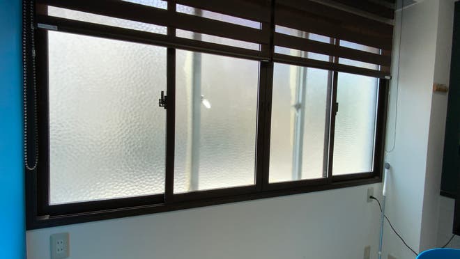 【青い扉の部屋】仙台駅からすぐ 勉強.研修.自習。静かな空間でお話の写真6