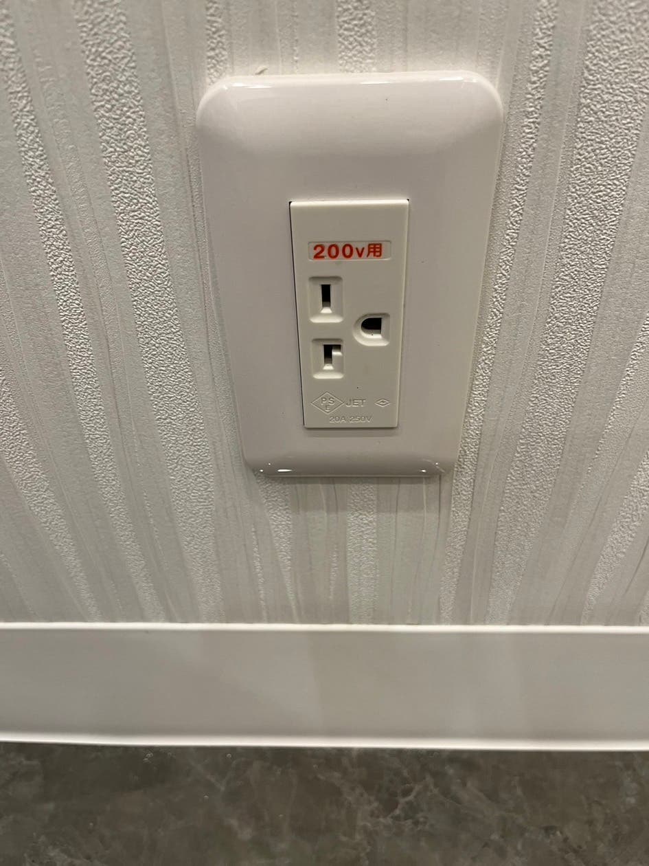 駅から徒歩２分！超駅近！マッサージ・エステ・リラク・整体・マツエク、まつ毛パーマ・ドライヘッドスパetcに使える完全個室サロンの写真11