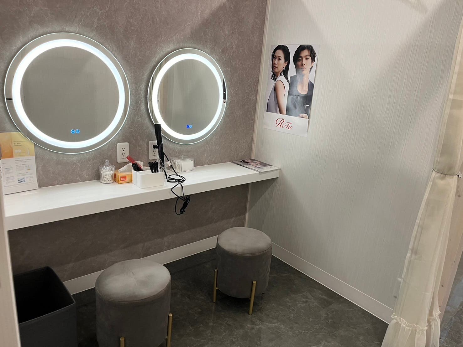 駅から徒歩２分！超駅近！マッサージ・エステ・リラク・整体・マツエク、まつ毛パーマ・ドライヘッドスパetcに使える完全個室サロンの写真9