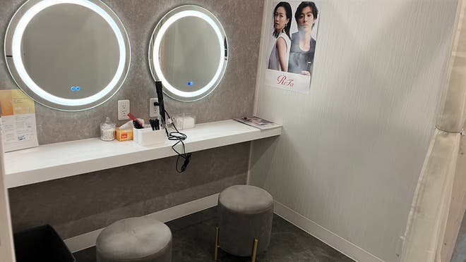 駅から徒歩2分!超駅近!マッサージ・エステ・リラク・整体・マツエク、まつ毛パーマ・ドライヘッドスパetcに使える完全個室サロンの写真9