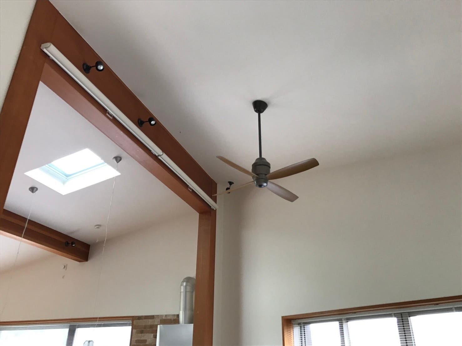 田園風景、峰山の景色と、鴨が泳ぐ風景に感激する別荘スペースの写真9