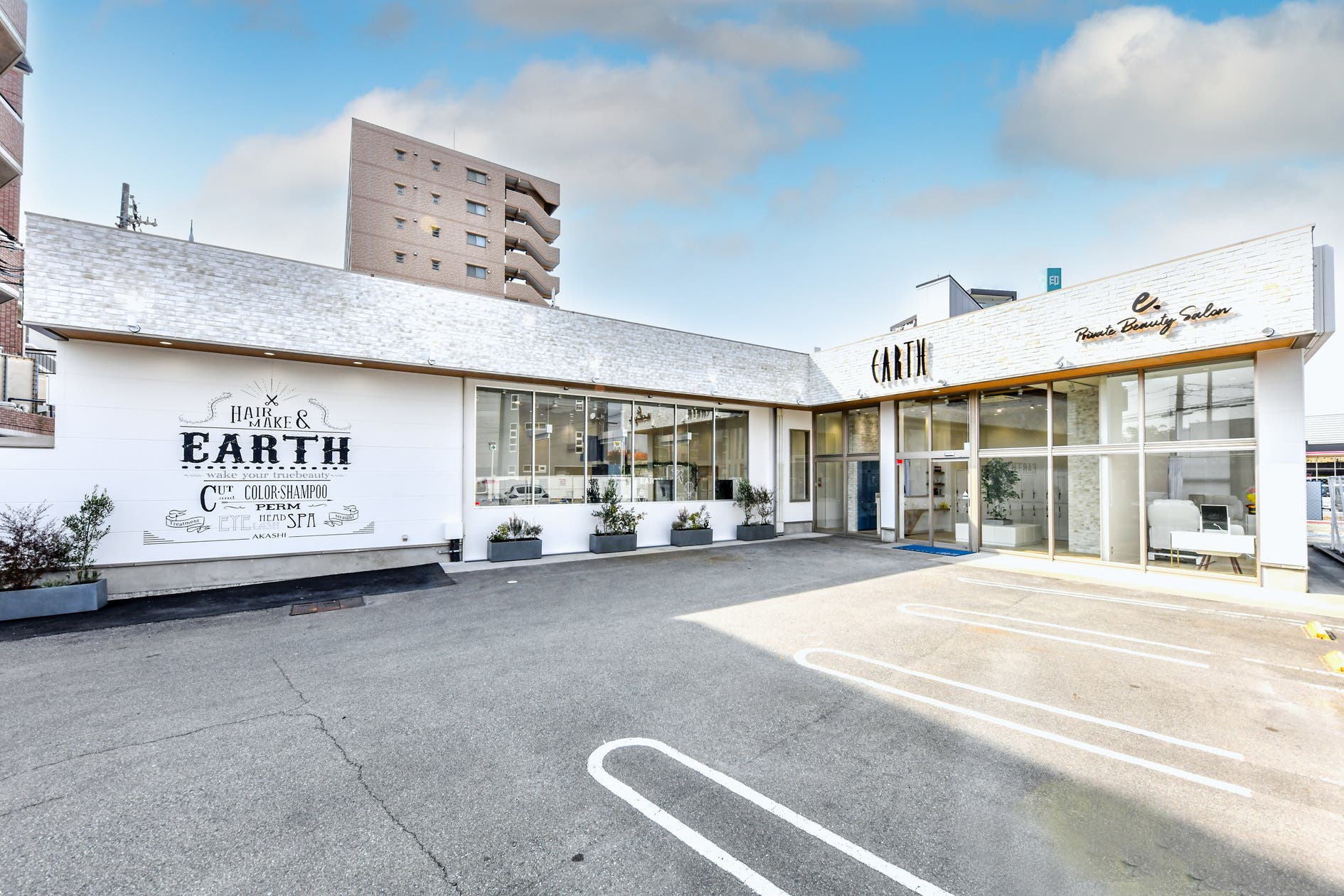 【EARTH 明石店】まつエク専用席★大型サロンに併設されたレンタルサロン✂︎フリーランス/個人練習/美容業に最適♪の写真5