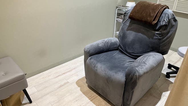 【EARTH フォレストモール印西牧の原店】まつエク専用席★✂︎フリーランス/個人練習/美容業に最適♪の写真1