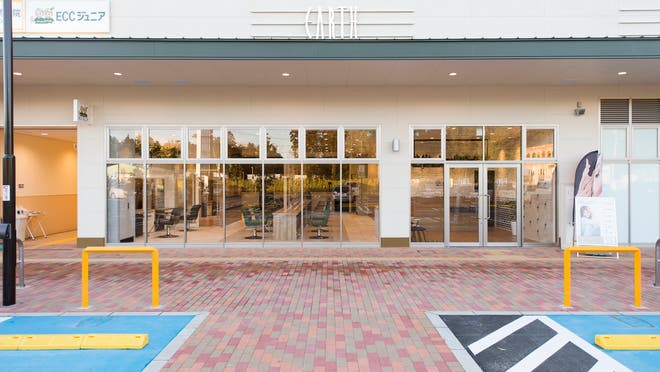 【EARTH フォレストモール印西牧の原店】まつエク専用席★✂︎フリーランス/個人練習/美容業に最適♪の写真3