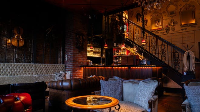 麻布十番の老舗シーシャラウンジの写真5