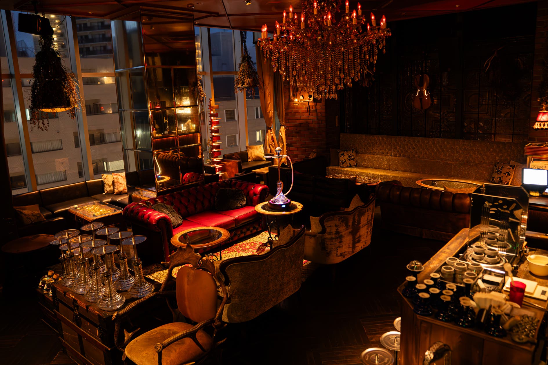 麻布十番の老舗シーシャラウンジの写真6