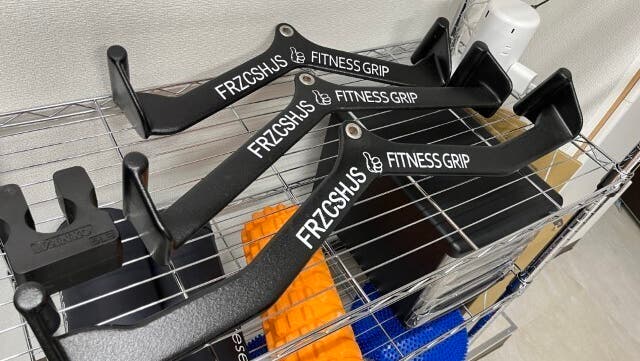 【川崎駅】スミス&マルチケーブル完備!パーソナル向けのレンタルジム スミスマシン(左)の部屋② MIYAZAKI GYM川崎店の写真6