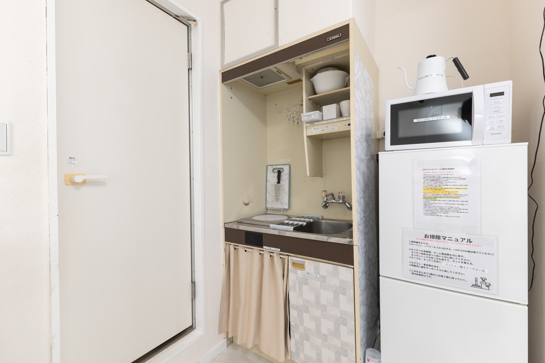 真っ白インテリア🤍クリスマス小物多数🎄✨120㌅大型スクリーン📽️3色変化LED照明✨ゴミ捨て無料！の写真29