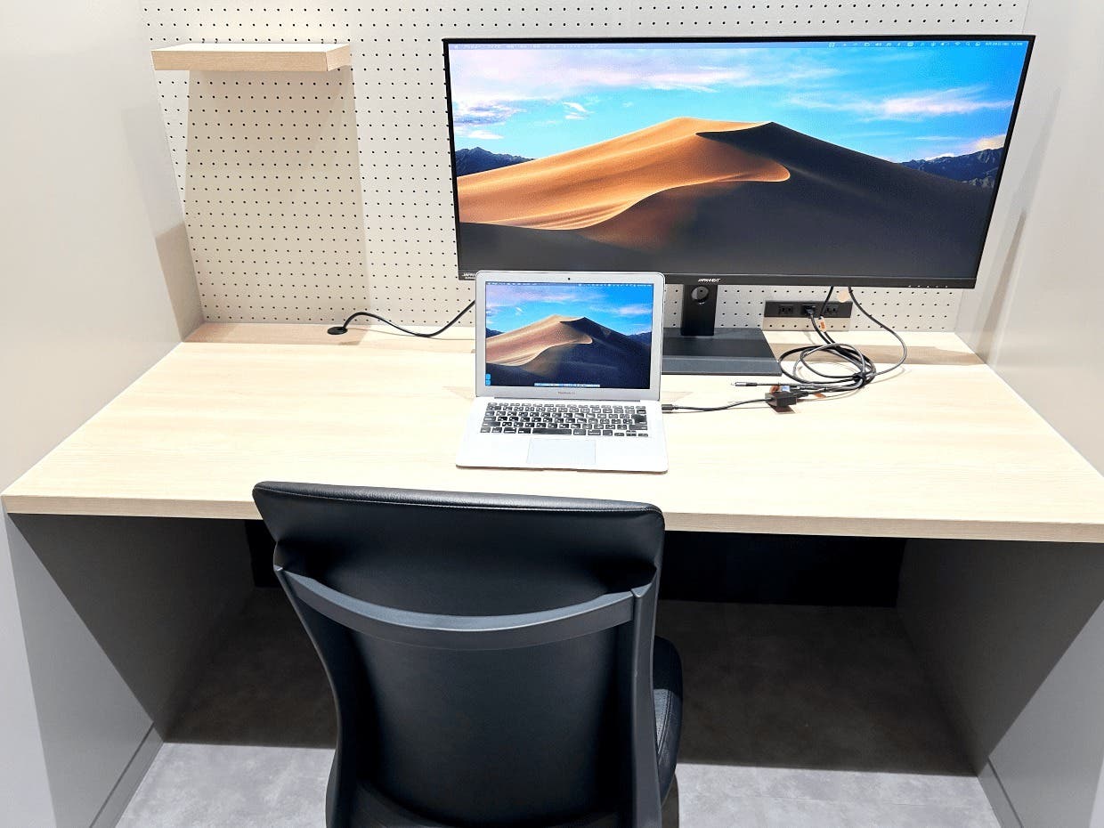  名古屋会議室 広⼩路本町 BOOTH 3（当日予約OK）【栄駅徒歩4分！最大1名！ワークスペース・コワーキングに】の写真4