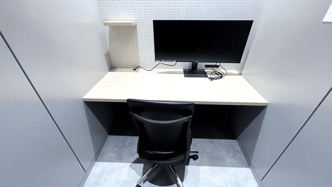 名古屋会議室 広⼩路本町 BOOTH 3(当日予約OK)【栄駅徒歩4分!最大1名!ワークスペース・コワーキングに】の写真6