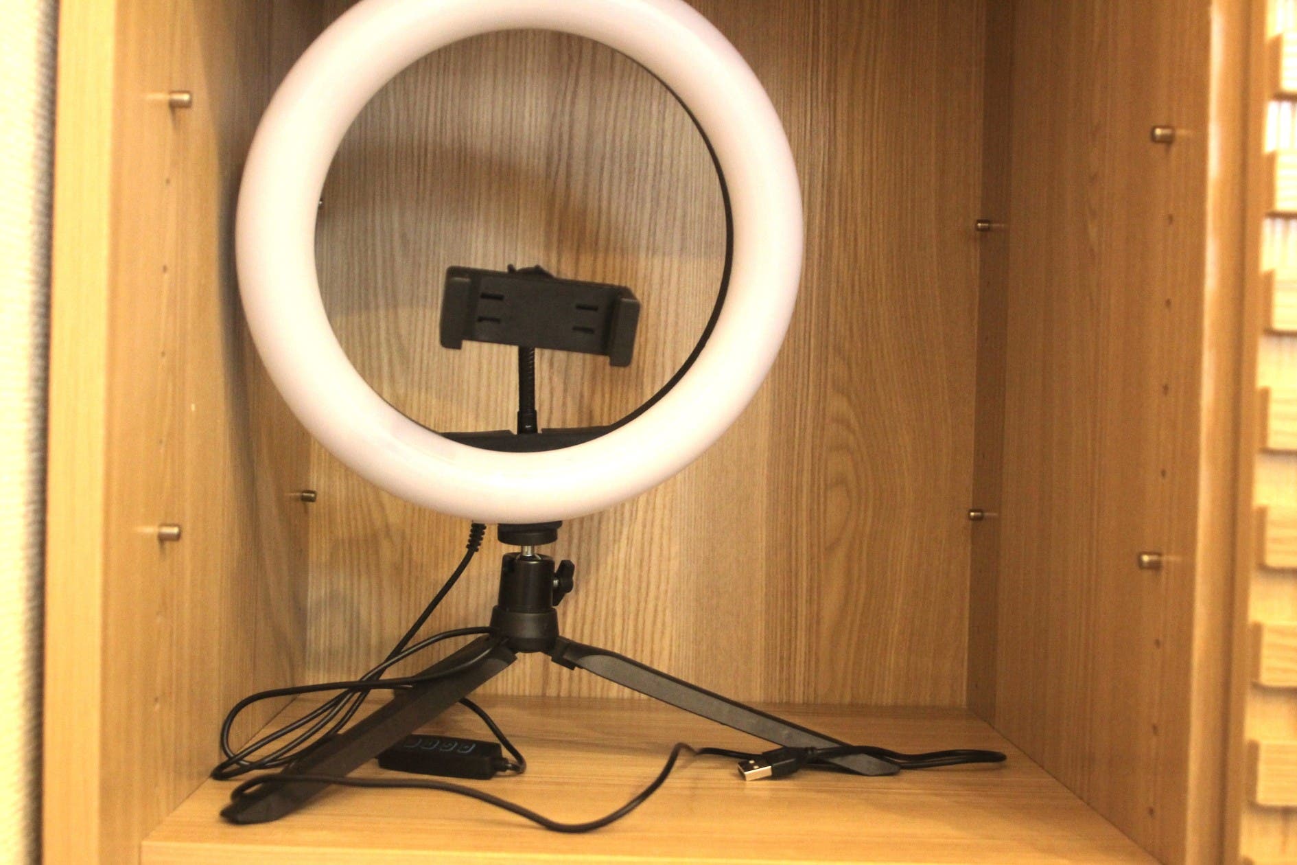 池袋駅から徒歩5分！会議📚リモートワーク💻女子会💖推し活会🌸誕生日会🎂映画鑑賞🎬の写真11