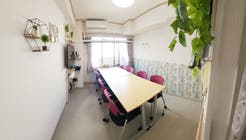 🆕新規オープン割引中🎉吉祥寺駅1分の最上階🆕エレベーター有✨光ネット・風通しバツグン・100型画面・アクリル板109の写真2