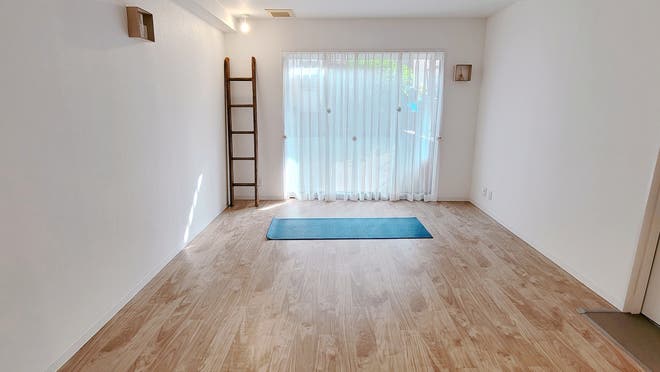 撮影、バレエ・ヨガ・ピラティス・ウォーキング、カルチャー教室などに。お洒落な空間(犀川、忍者寺、西茶屋街のエリア)の写真1