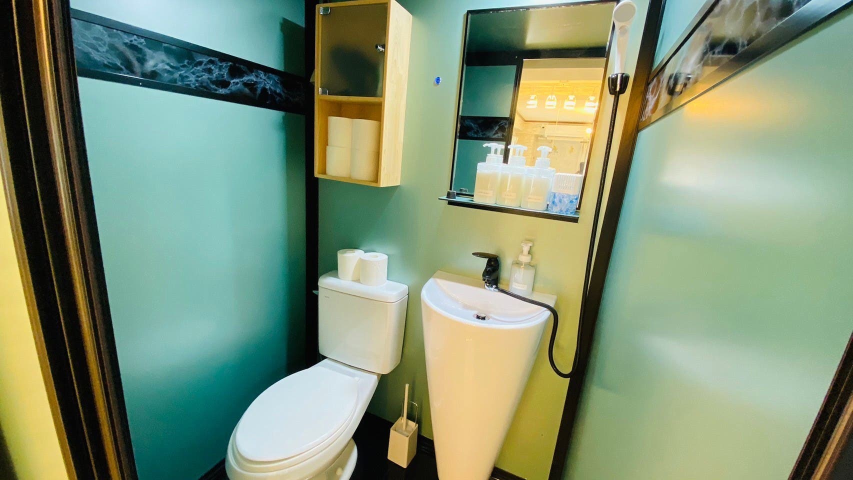 ③浴室（お風呂・シャワー）のご利用※タオル類は置いてありませんのでお近くでお買い求めくださいの画像1