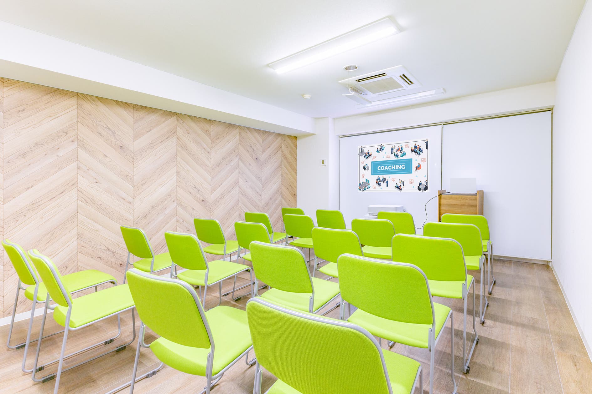 👍15分前入室ok🙆【丸の内駅1分/伏見駅9分】最大120㌅4Kプロジェクター/各備品類の使用料無料/光回線/土足OKの写真8