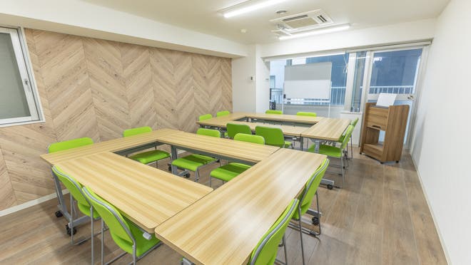 👍15分前入室ok🙆【丸の内駅1分/伏見駅9分】最大120㌅4Kプロジェクター/各備品類の使用料無料/光回線/土足OKの写真3