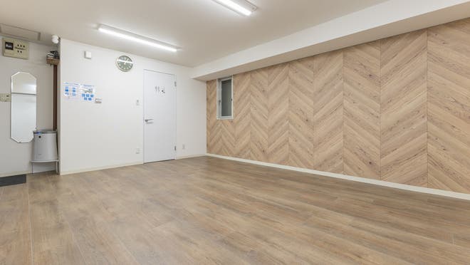 👍15分前入室ok🙆【丸の内駅1分/伏見駅9分】最大120㌅4Kプロジェクター/各備品類の使用料無料/光回線/土足OKの写真12