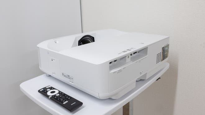 👍15分前入室ok🙆【丸の内駅1分/伏見駅9分】最大120㌅4Kプロジェクター/各備品類の使用料無料/光回線/土足OKの写真15