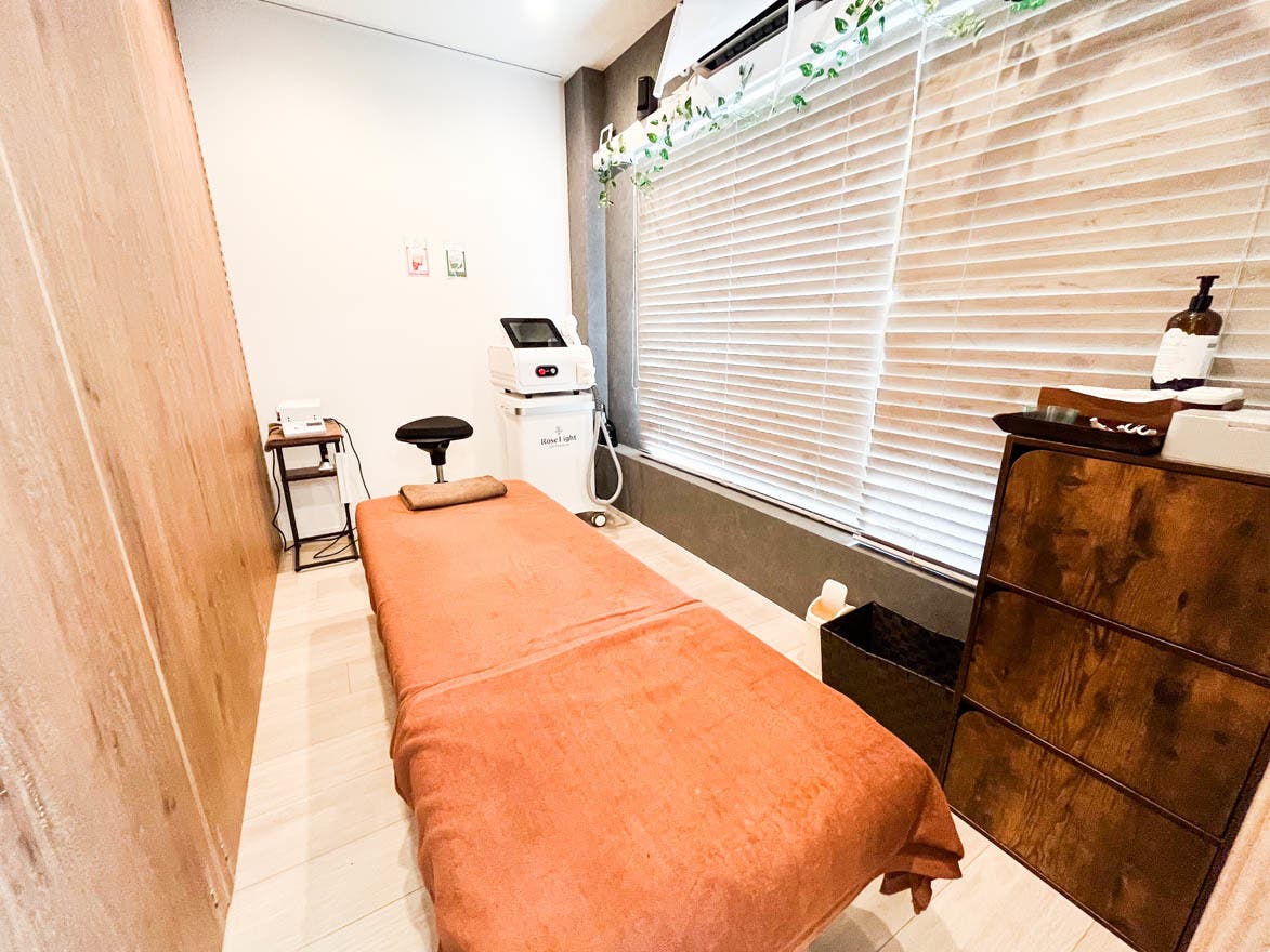 渋谷駅から徒歩4分【エステティシャン施術用個室】の写真5