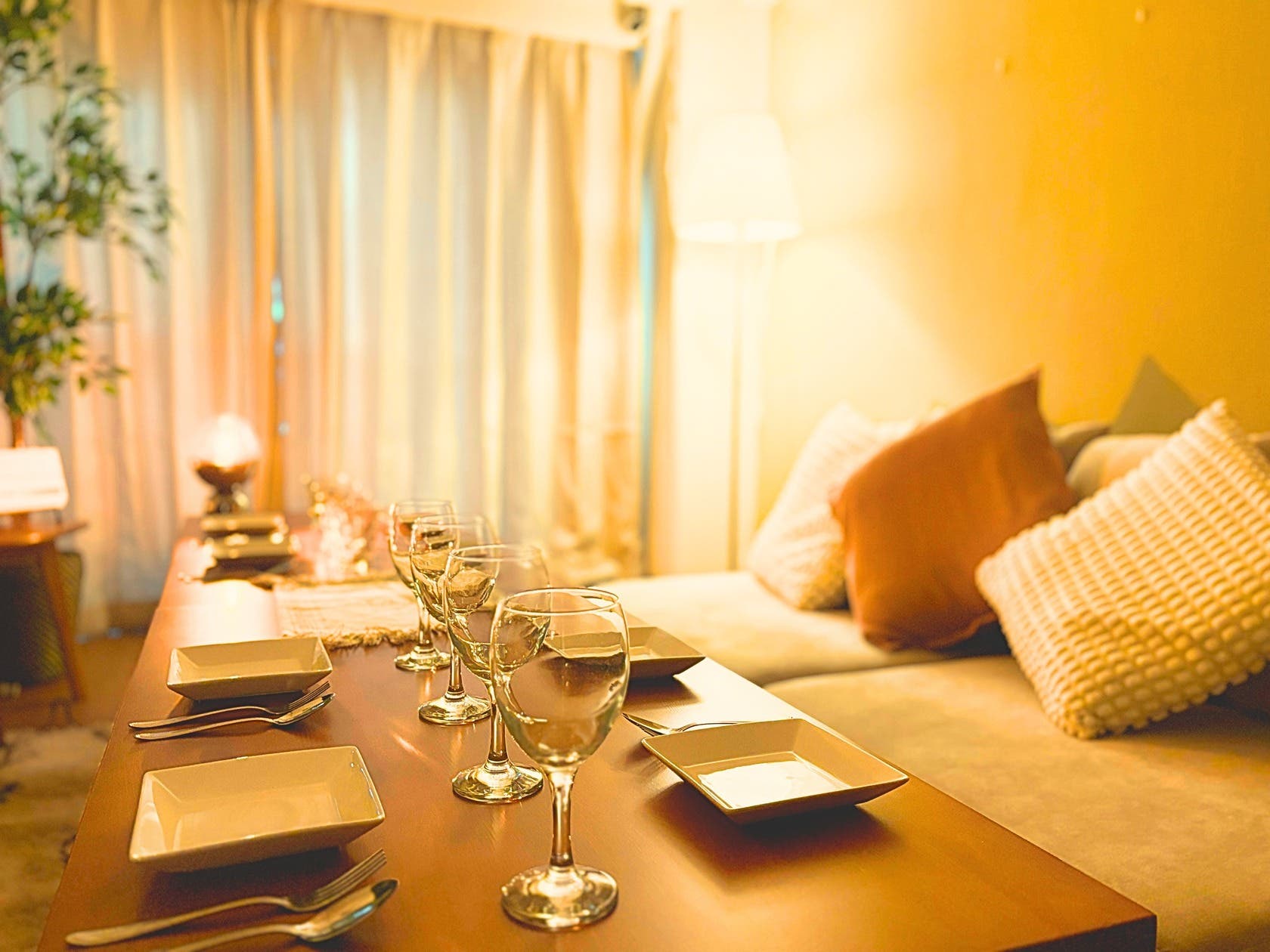 【🌲クリスマスお得企画🌲🎉池袋３分✨大型モニターで推し活🍶パーティ✨最大14名🚶コンビニ１分🚶暖房完備　女子会 💖の写真9