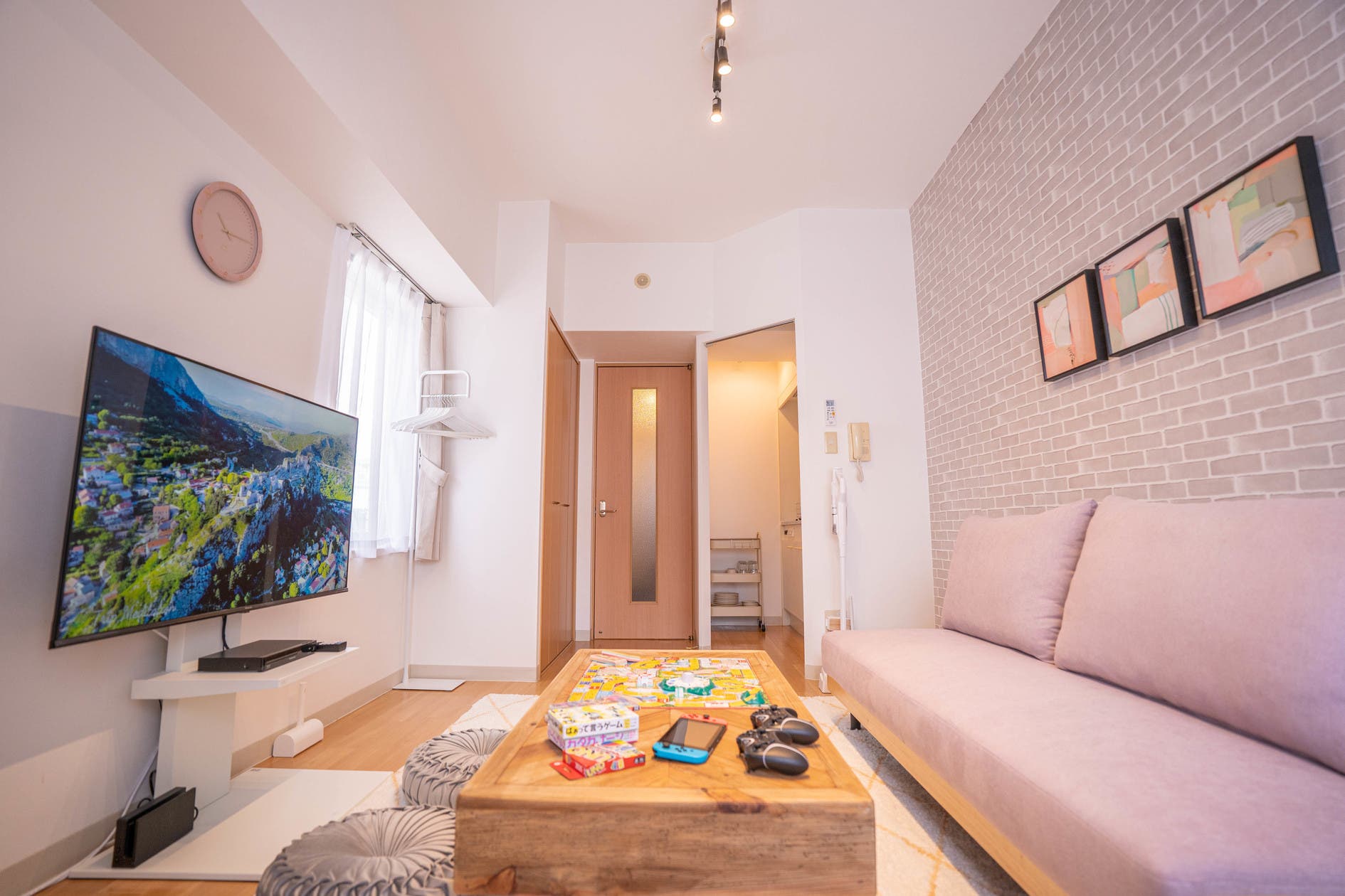 💖【京都駅3分好立地】🚃ゴミ捨て無料🧹大人気ゲーム機🎮/女子会/ママ会/推し活✊撮影📸/映画鑑賞🎬️ビジネス/会議の写真5