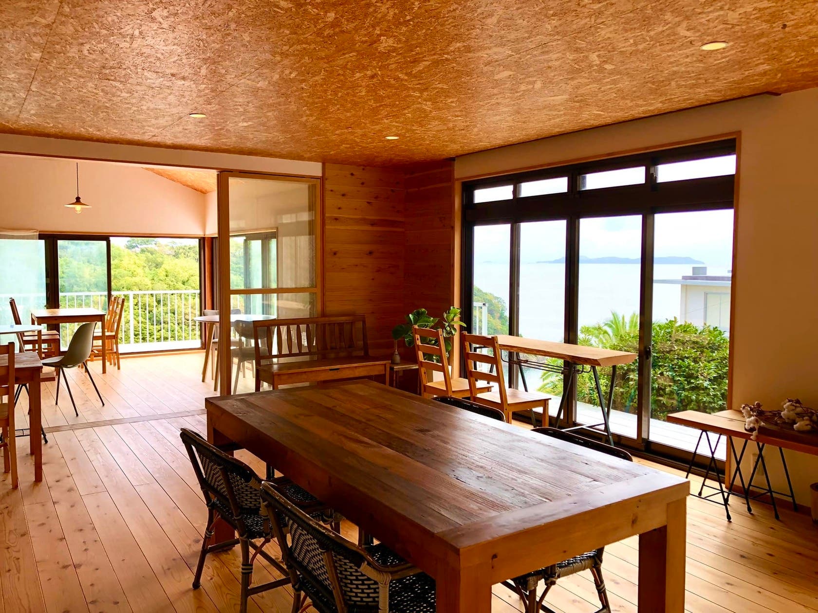 【海が見えるレンタルスペース/最大40名】企業研修/ワーケーション/イベント/パーティー利用にオススメ!!の写真1