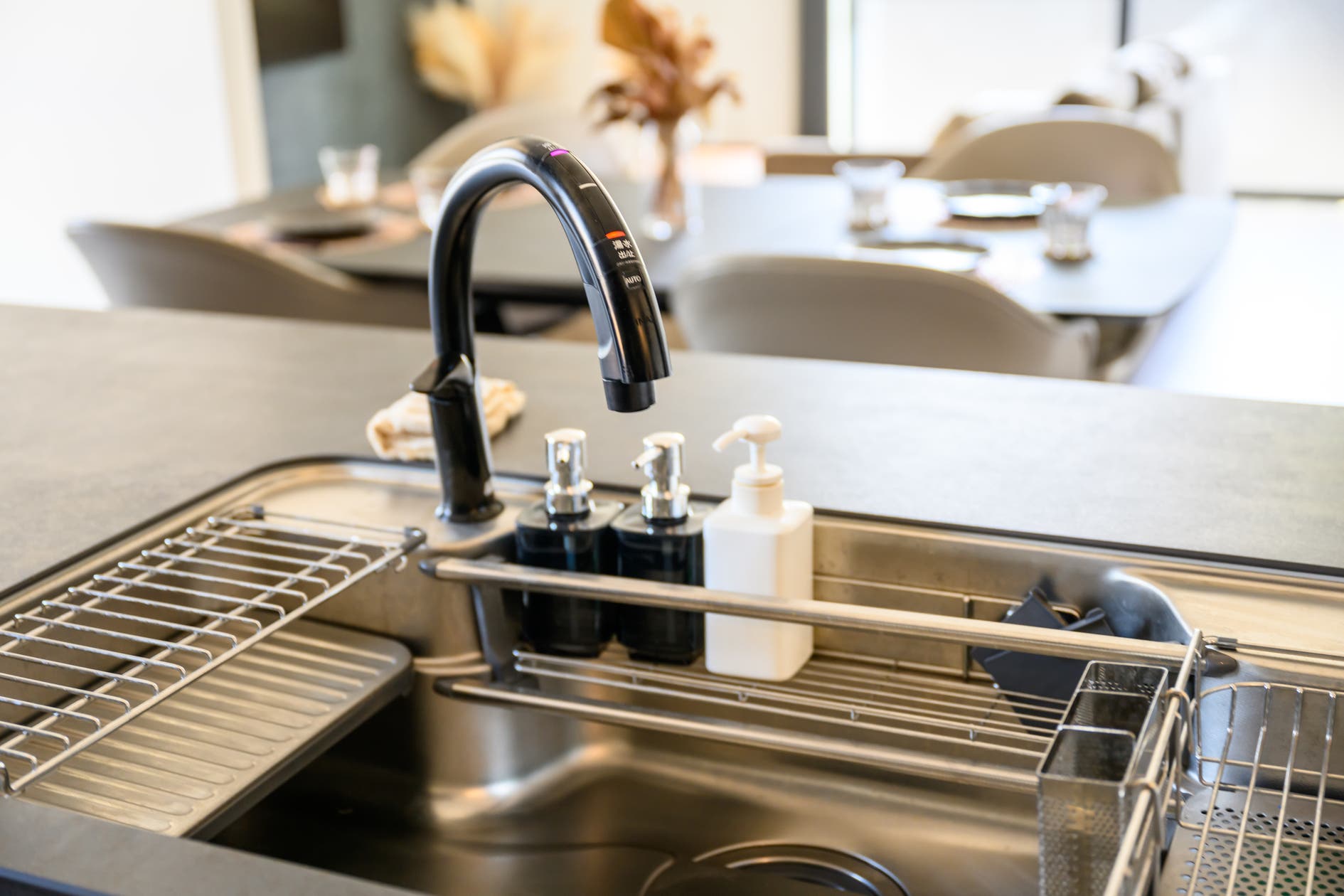 New!【世田谷】新築！自然光が降り注ぐ開放的な3LDK空間【モダン】の写真4