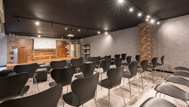 新橋/汐留8分✨席数84、立食100名⭕️飲食/120㌅画面/ゴミ処理/会議/懇親会/歓送迎会/セミナー【SS01】の写真23