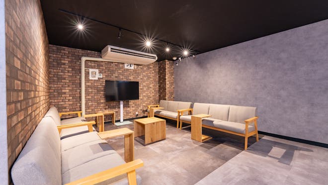 新橋/汐留8分✨席数84、立食100名⭕️飲食/120㌅画面/ゴミ処理/会議/懇親会/歓送迎会/セミナー【SS01】の写真24