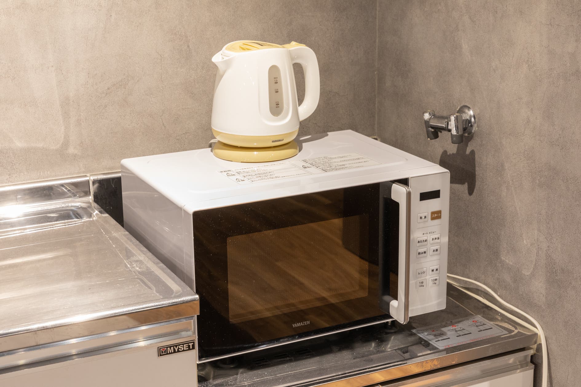 電子レンジ・電気ケトルの画像1