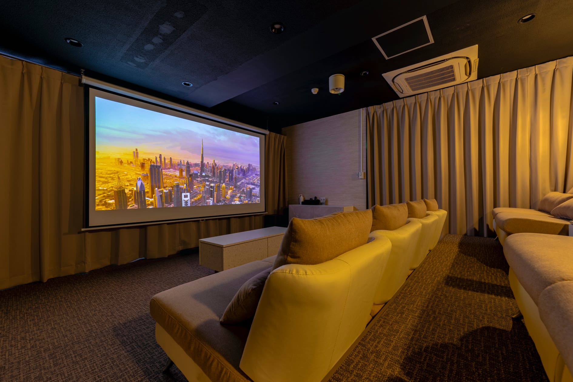 スペモシネマ🎬クリスマス🎄デート💖シアタールーム🎥映画鑑賞🎬プロジェクター🖥️545_SpemoCINEMA水道橋の写真15