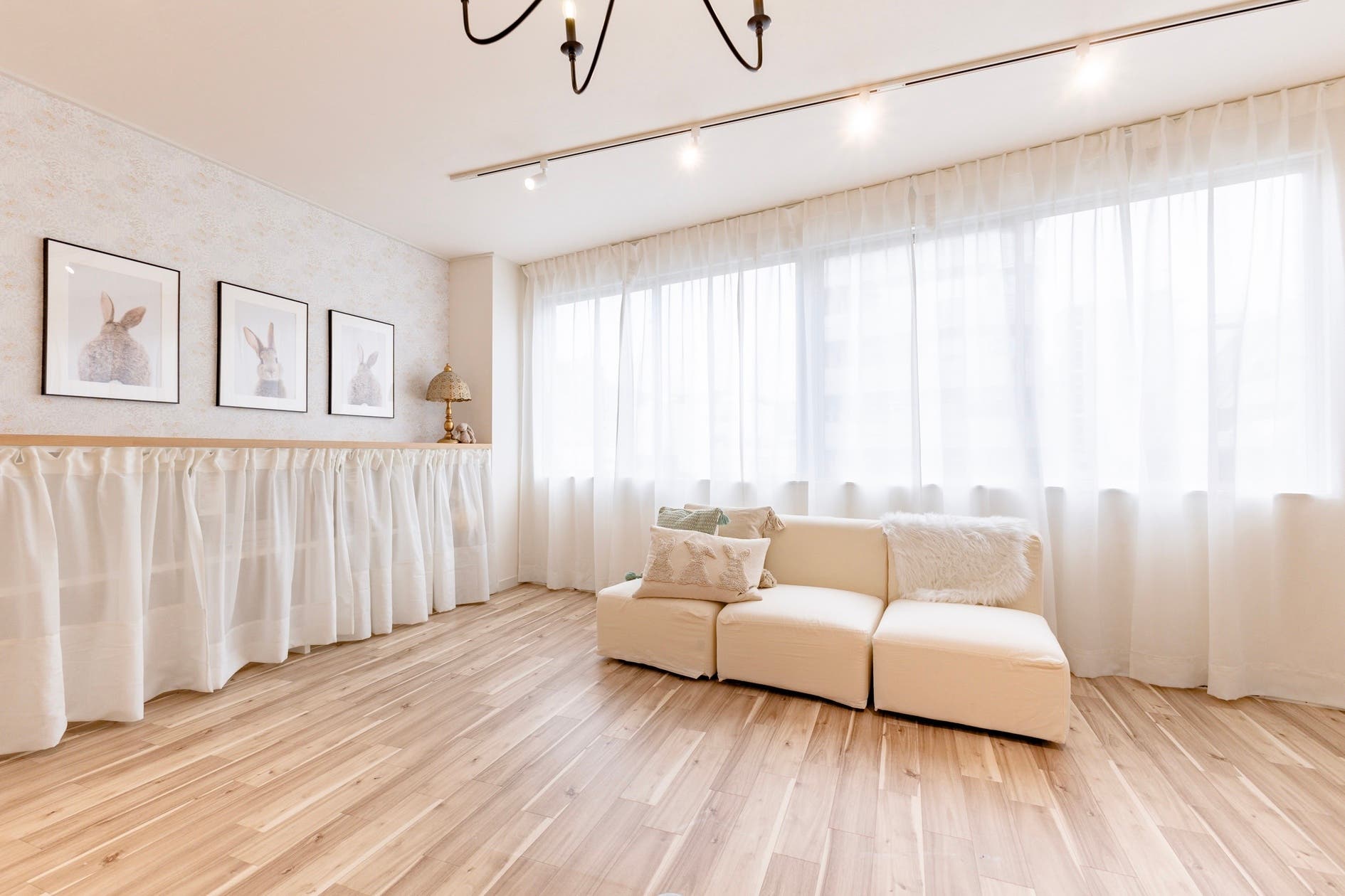 OPEN記念🎉最大30名｜7路線最寄り徒歩5分｜自然光✨ママ会🍼ベビーカー置き場オムツ台👶ゲーム機🎮 韓国スタジオ風🌸の写真12