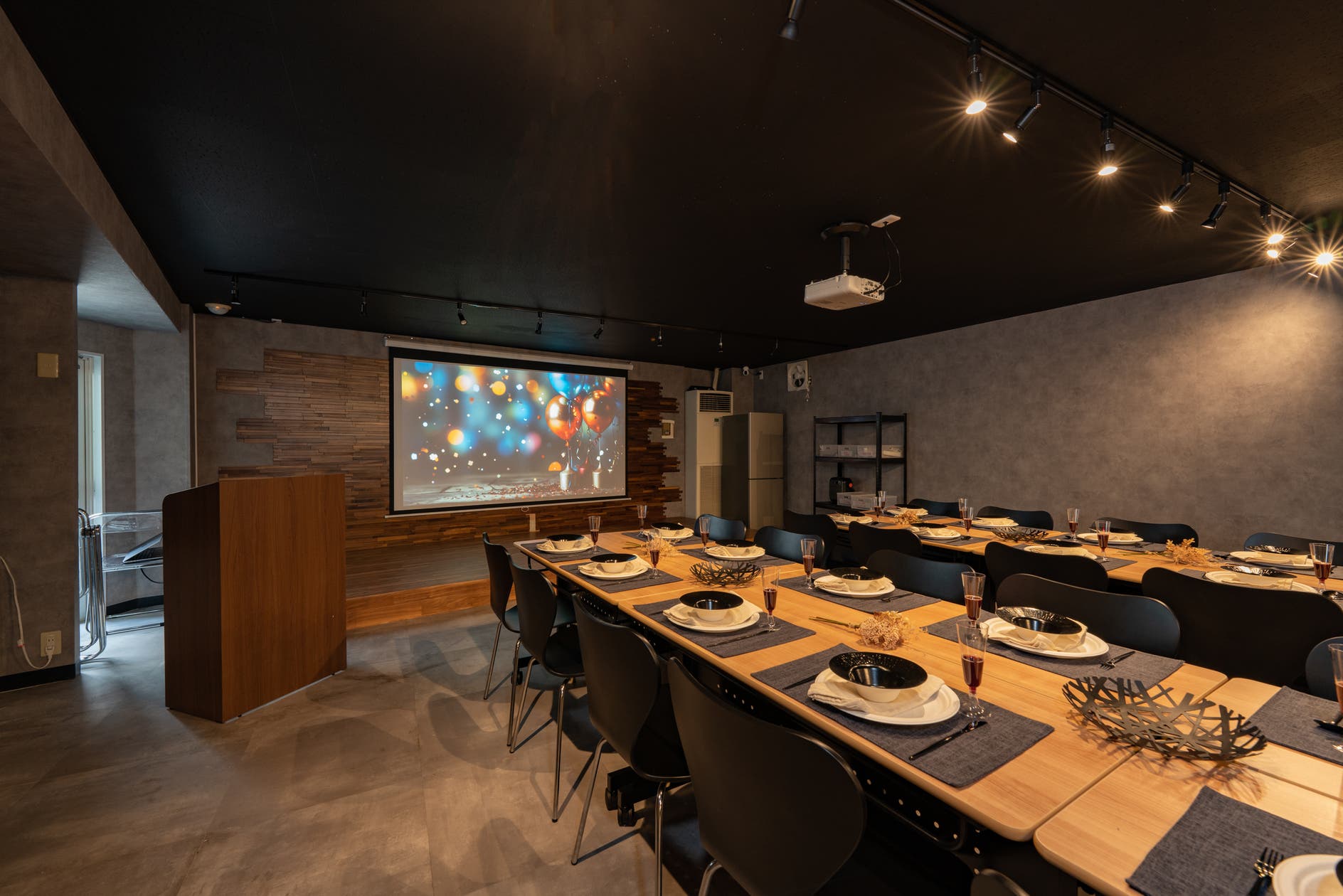 講演台・司会台の画像2