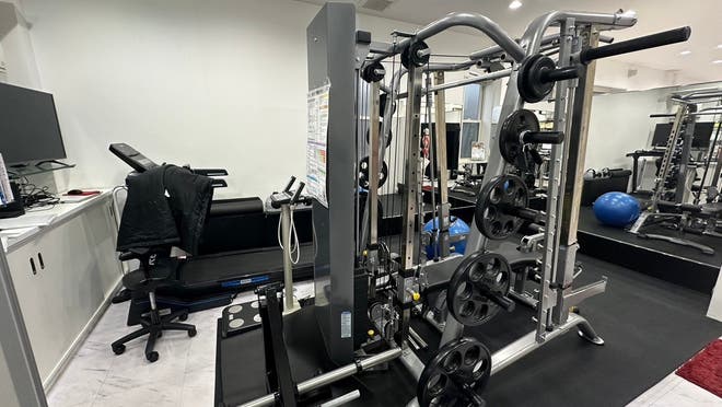 【渡辺通駅 徒歩7分】高性能設備💪全身鏡🪞合同筋トレ🧑🤝🧑プライベート空間✨パーソナルトレーニング🔥の写真1