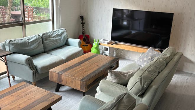 海のすぐ近く!大きなデッキのある元ペンション。貸切BBQスペース。の写真1