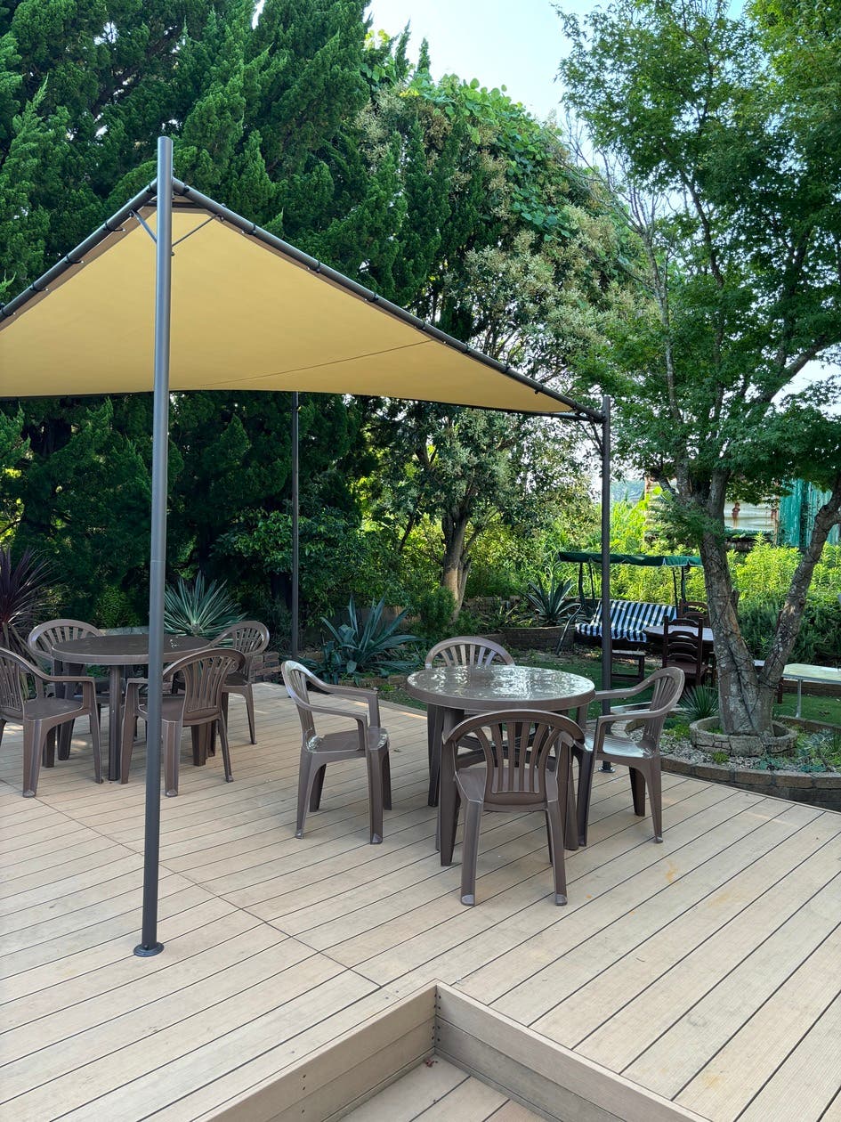 海のすぐ近く!大きなデッキのある元ペンション。貸切BBQスペース。の写真7