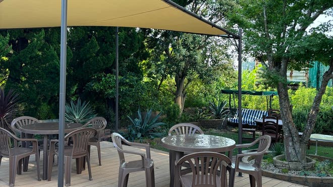 海のすぐ近く!大きなデッキのある元ペンション。貸切BBQスペース。の写真7