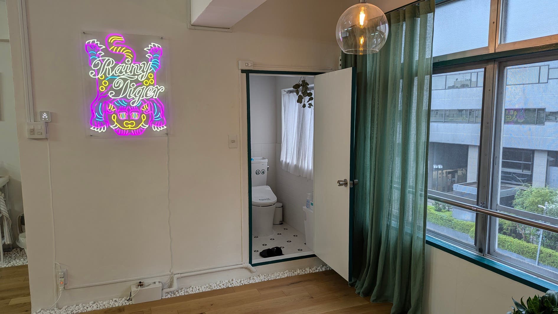 【ヨガ・ピラティス・ダンス・撮影etc】初台駅徒歩5分の高品質レンタルスペース、新宿・参宮橋も徒歩圏内！ヨガ関連備品利用無料！の写真9