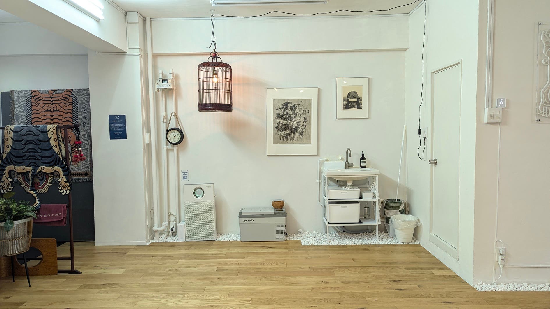 【ヨガ・ピラティス・ダンス・撮影etc】初台駅徒歩5分の高品質レンタルスペース、新宿・参宮橋も徒歩圏内！ヨガ関連備品利用無料！の写真10