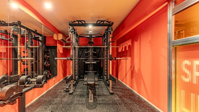 【新宿駅西口徒歩7分】❤️🔥空間で“また来たい”をつくる❤️🔥|トレーナーが選ぶNo.1レンタルジム🏋️♀️の写真6