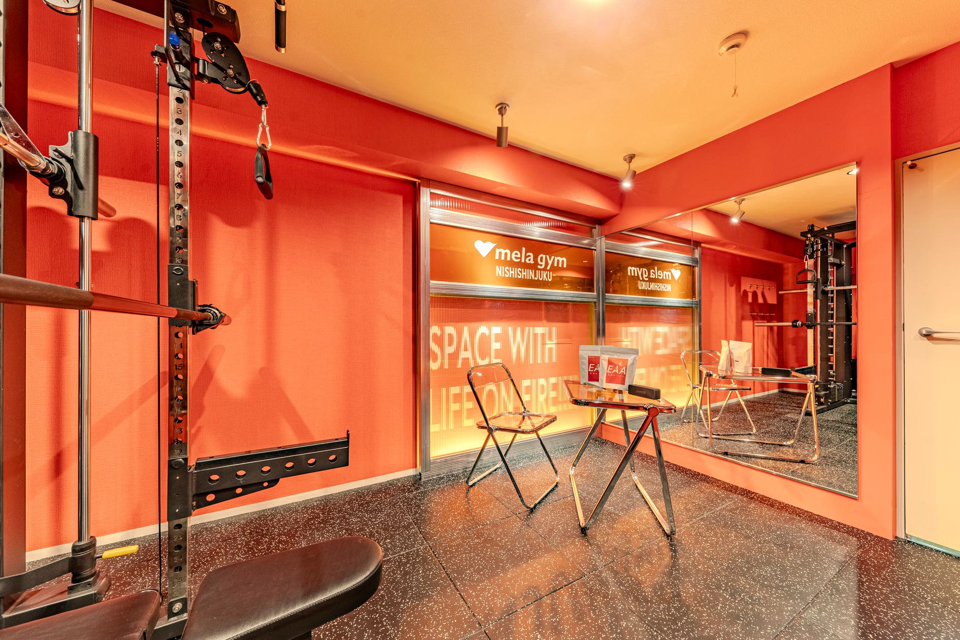 【新宿駅西口徒歩7分】❤️‍🔥空間で“また来たい”をつくる❤️‍🔥｜トレーナーが選ぶNo.1レンタルジム🏋️‍♀️の写真10